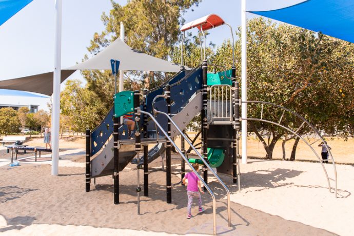 Bulimba Riverside Park in Bulimba | Love Street Playground - Brisbane Kids