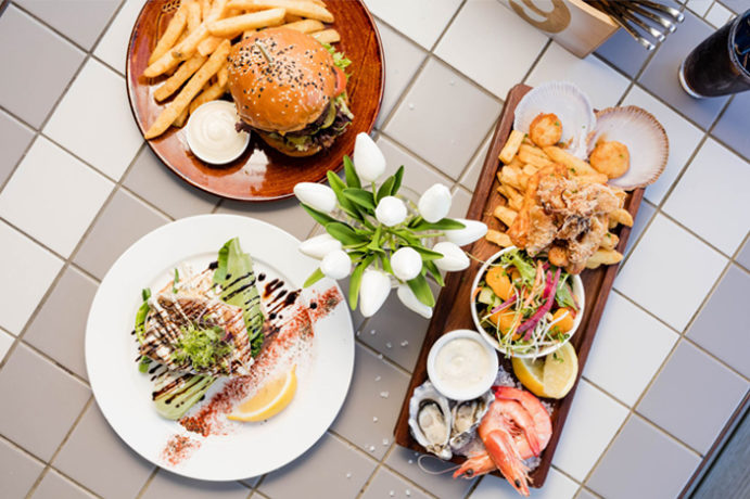 Sandstone Point Hotel - Child Friendly Cafe - Brisbane Kids