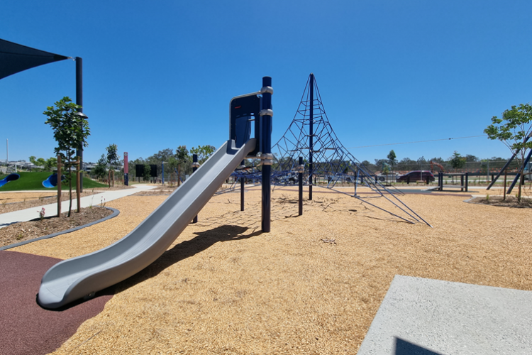 Discover Tivoli Park at Covella Greenbank for Families