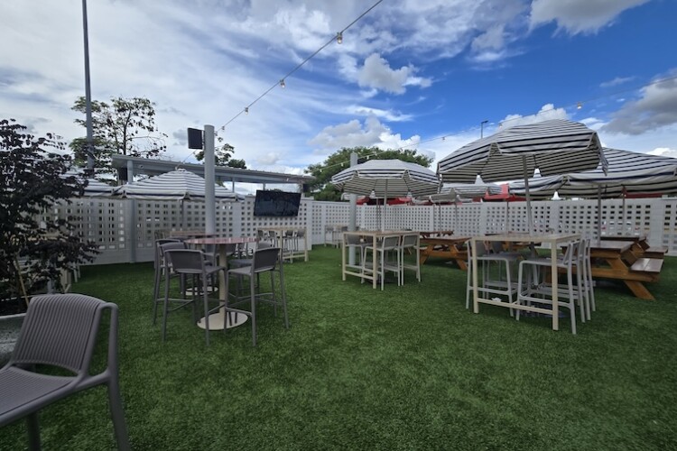 Everton Park Hotel - Family-Friendly Dining - Brisbane Kids