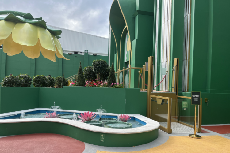 Review of Warner Bros Movie World - Hollywood on the Gold Coast ...